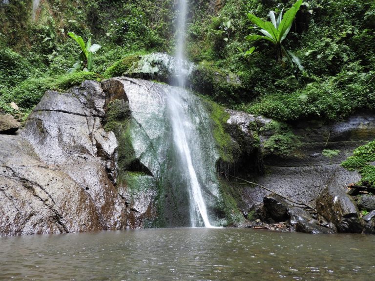 Themi Water Falls - Waterfalls at Themi River