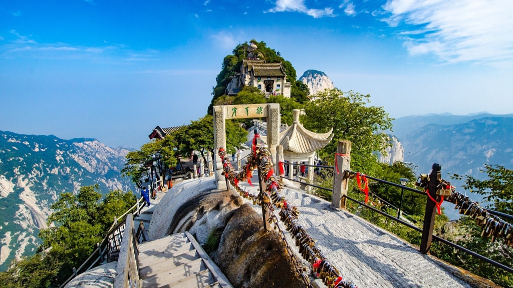 Mount Huashan, the World Most Dangerous Hiking Trail