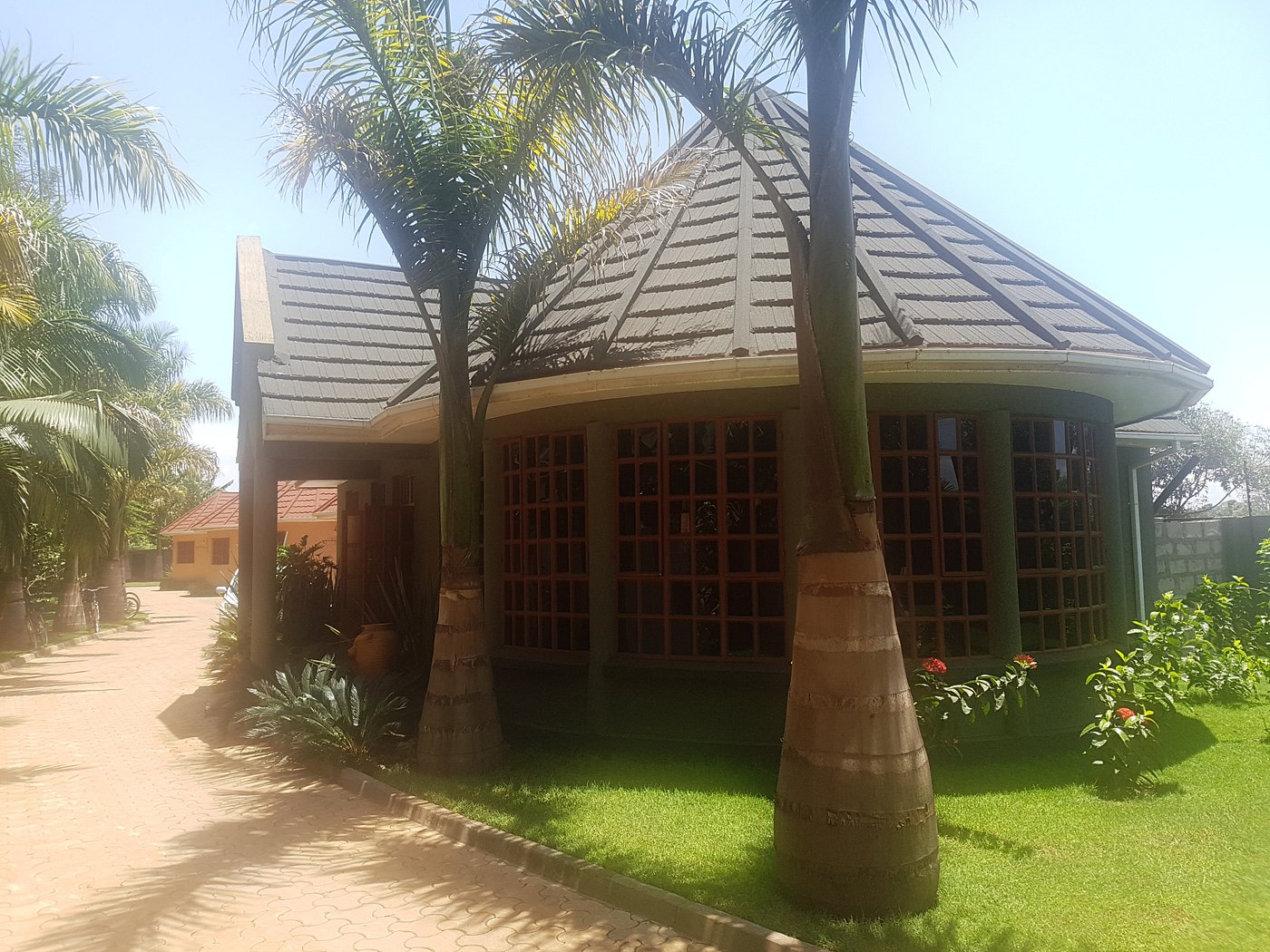 Osy Grand Hotel, Moshi, Tanzania | Mount Kilimanjaro Hotels